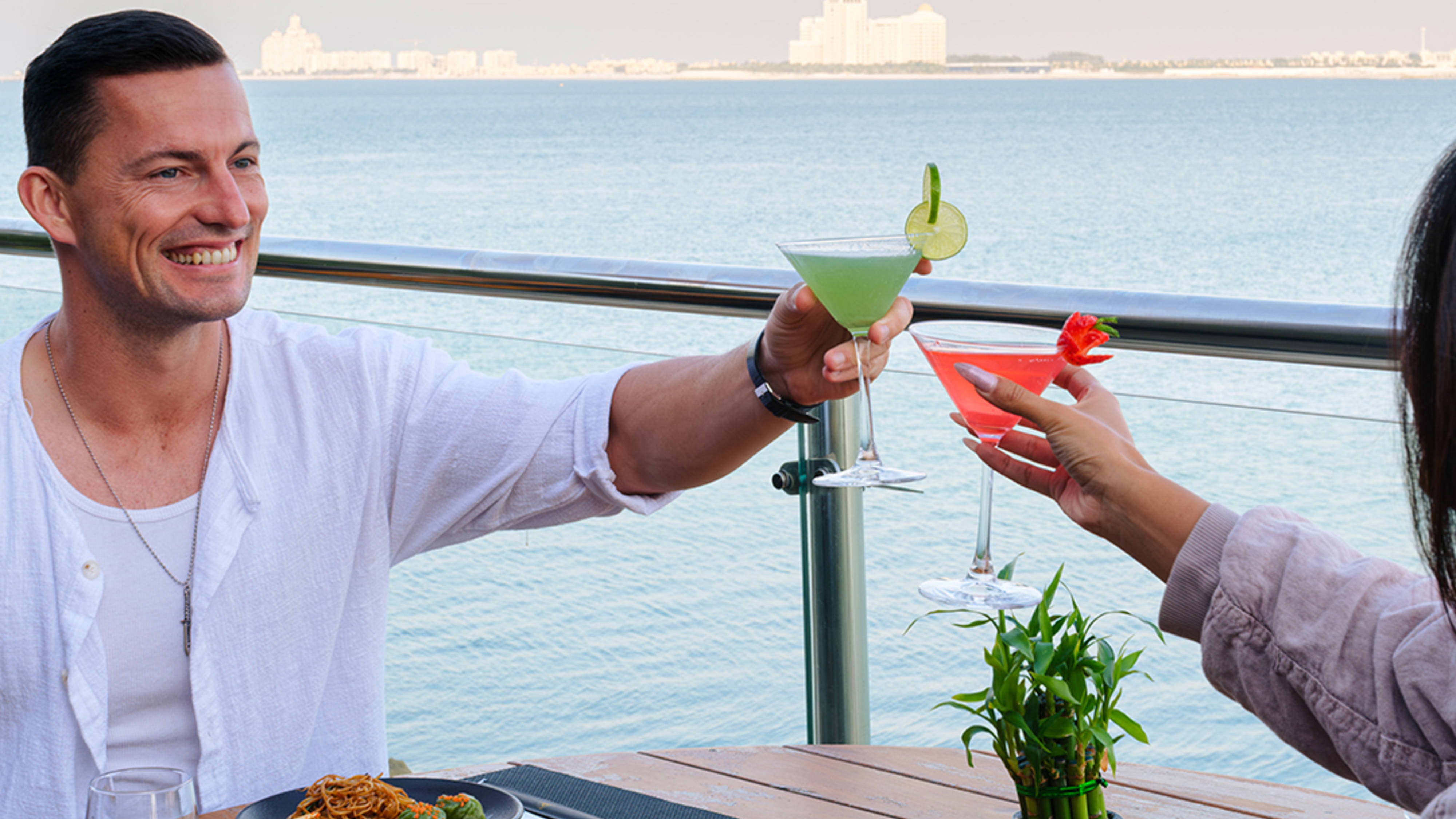 Dining & Drinks | DoubleTree by Hilton Resort & Spa Marjan Island