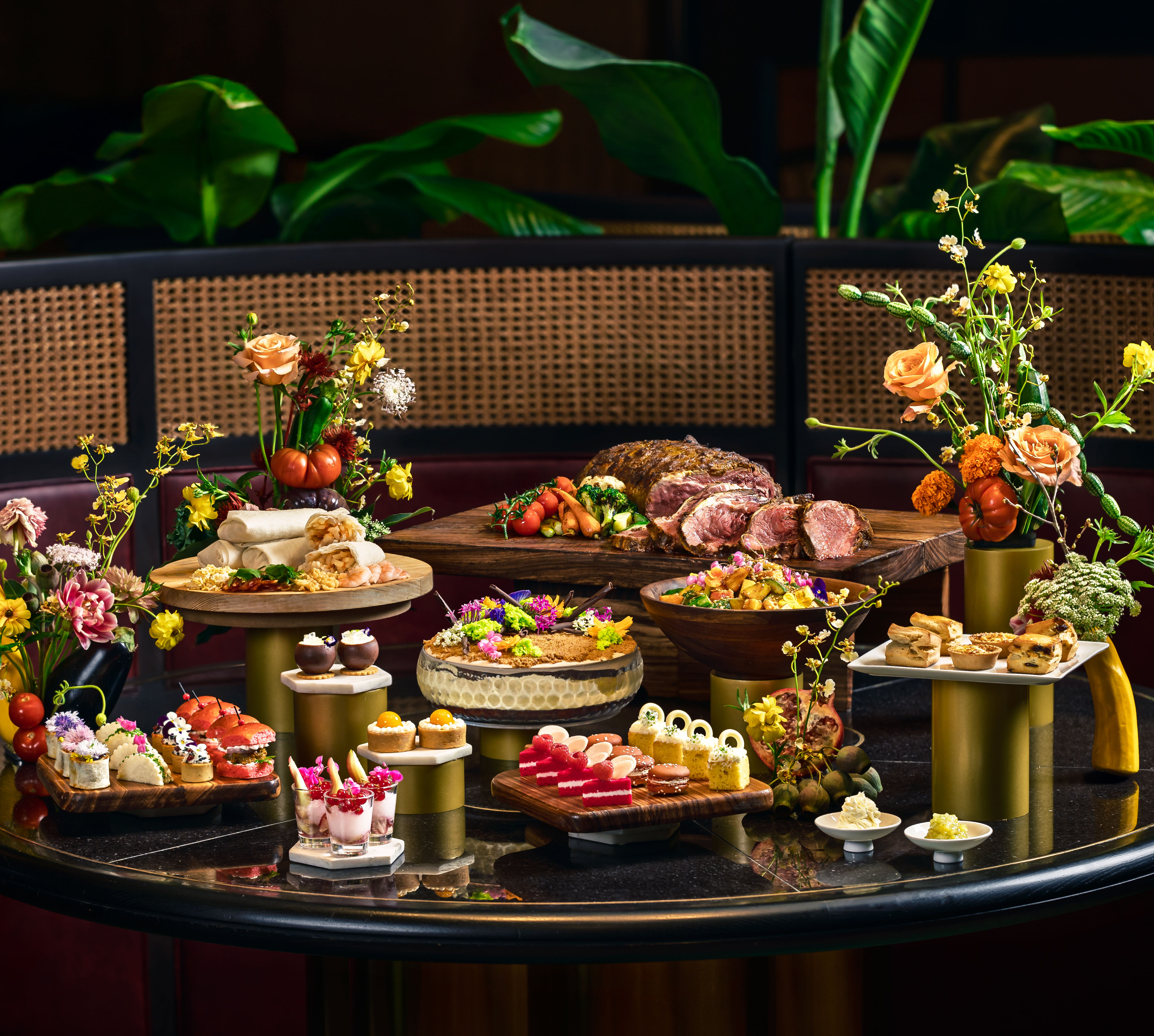 Tea Lounge | Conrad Singapore Orchard