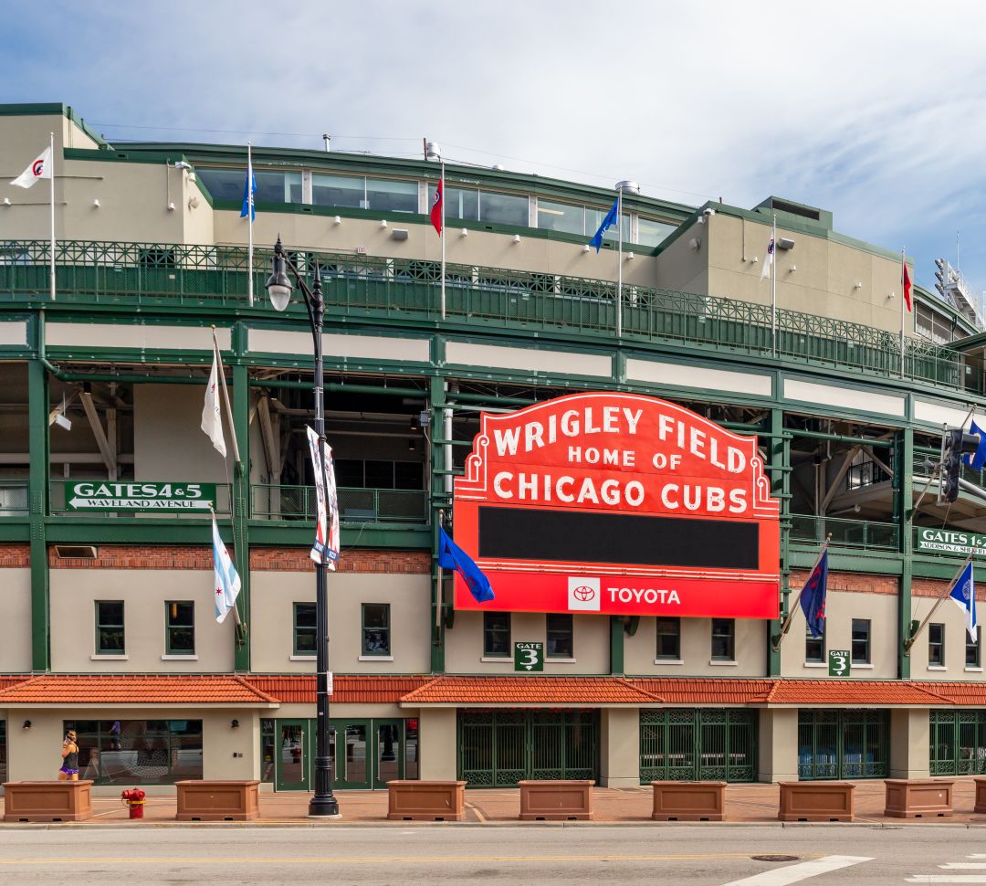 Seasonal Activities | Hilton Chicago