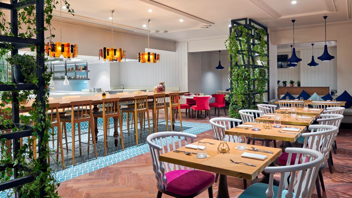 Levantine | Hilton Salwa Beach Resort