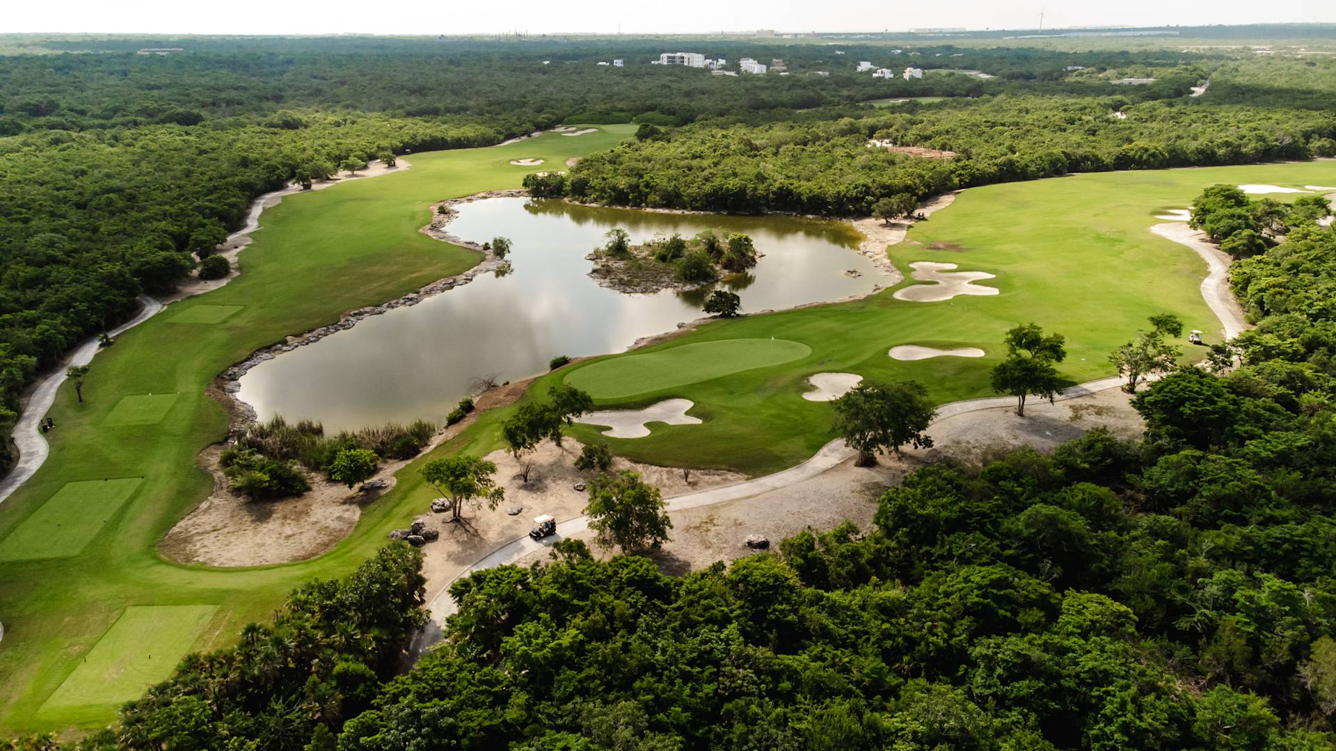 Sports | Hilton Cancun, an All-Inclusive Resort