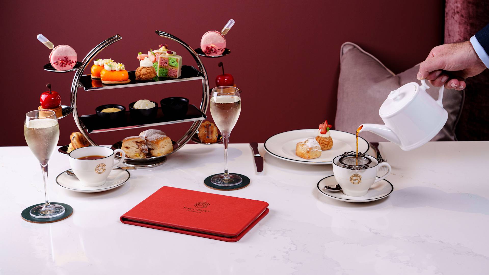 The Court - The Caledonian Edinburgh, Curio Collection by Hilton