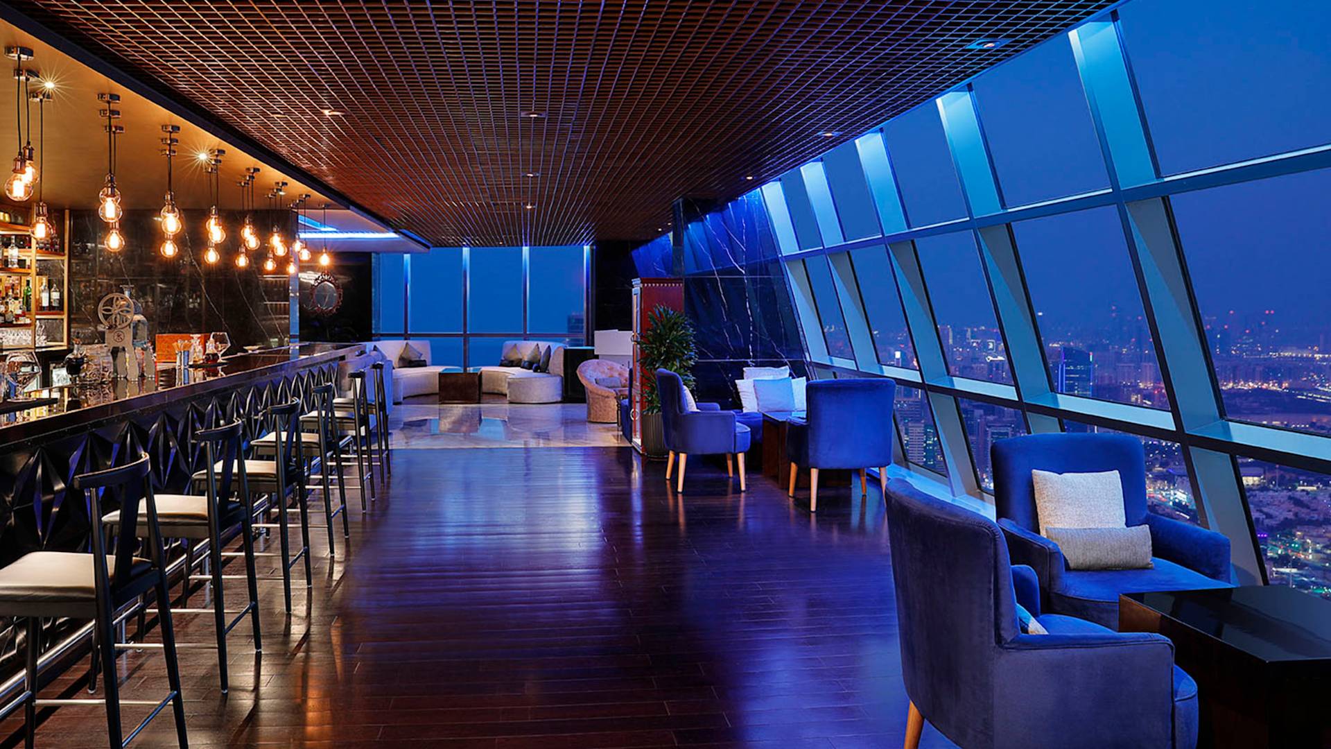 Ray's Bar | Conrad Abu Dhabi