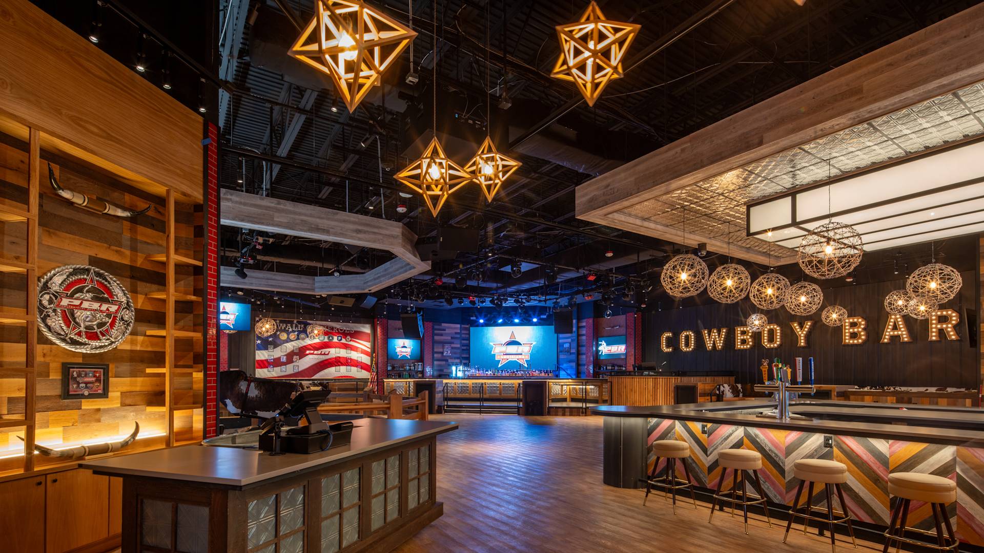 Bar PBR Cowboy | Live Casino & Hotel Louisiana, Curio Collection by Hilton