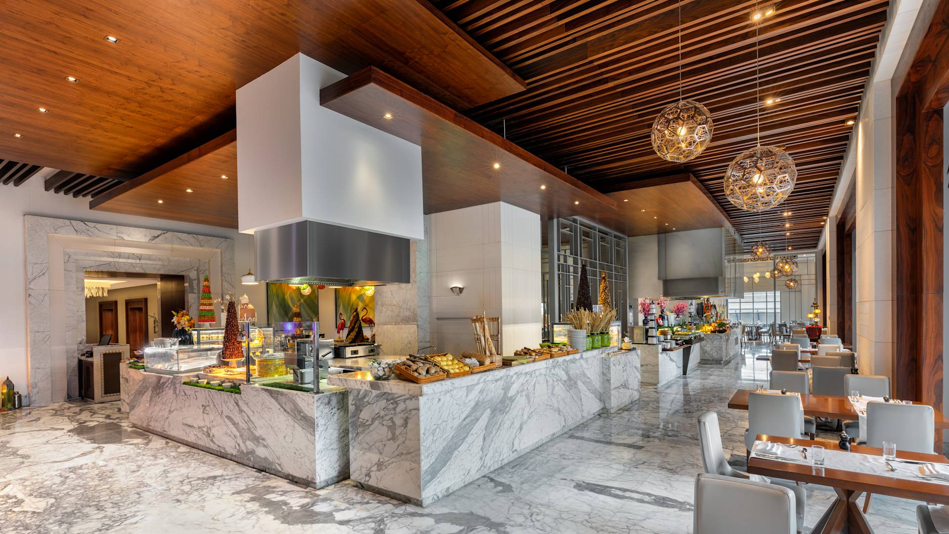 The Market | Hilton Dubai Al Habtoor City Luxury Hotel