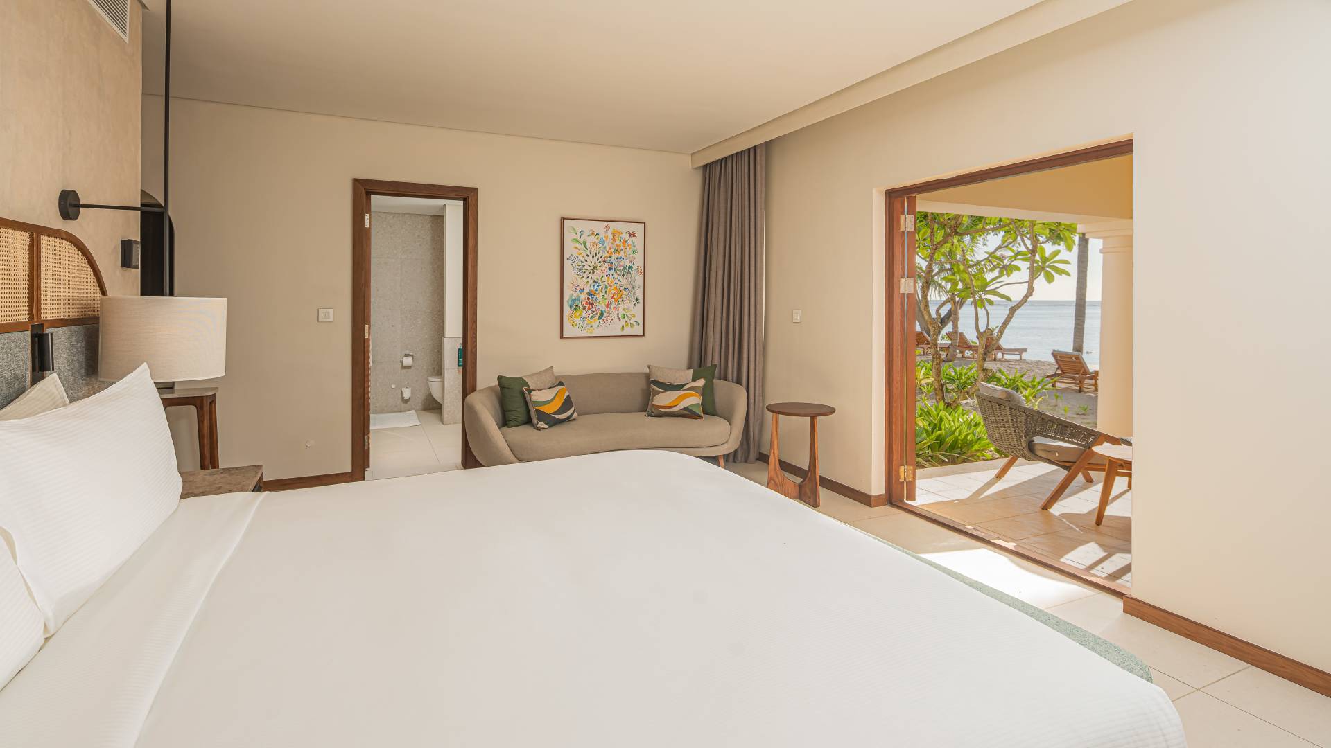 Rooms & Suites | Hilton Mauritius Resort & Spa