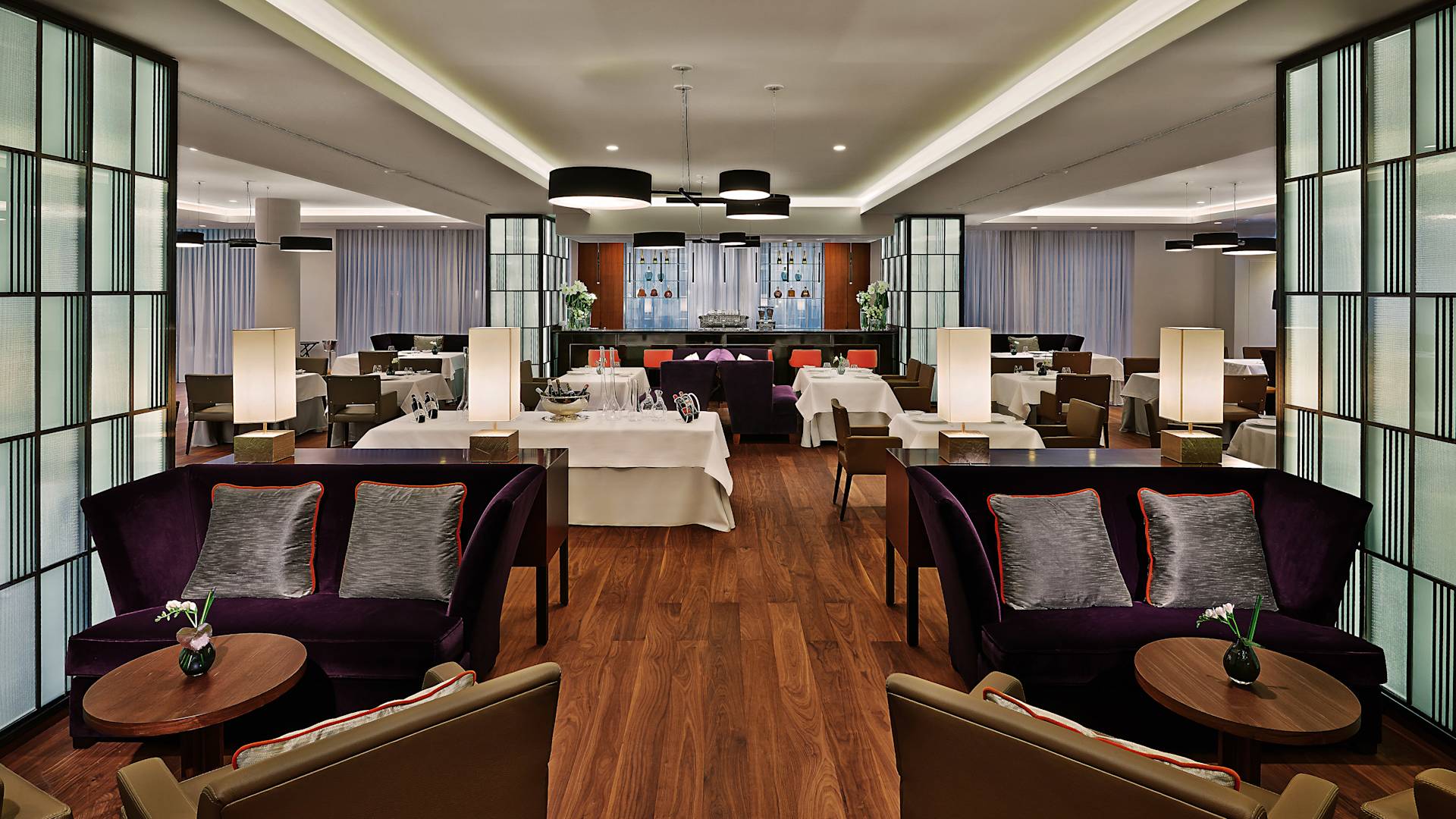 Waldorf Astoria Berlin | Times Square Restaurant
