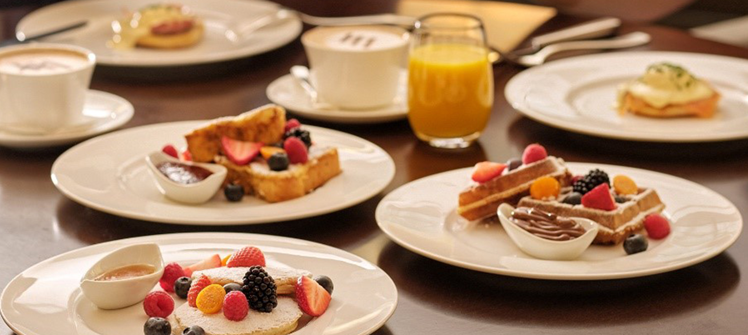 Waldorf Astoria Berlin | Times Square Restaurant