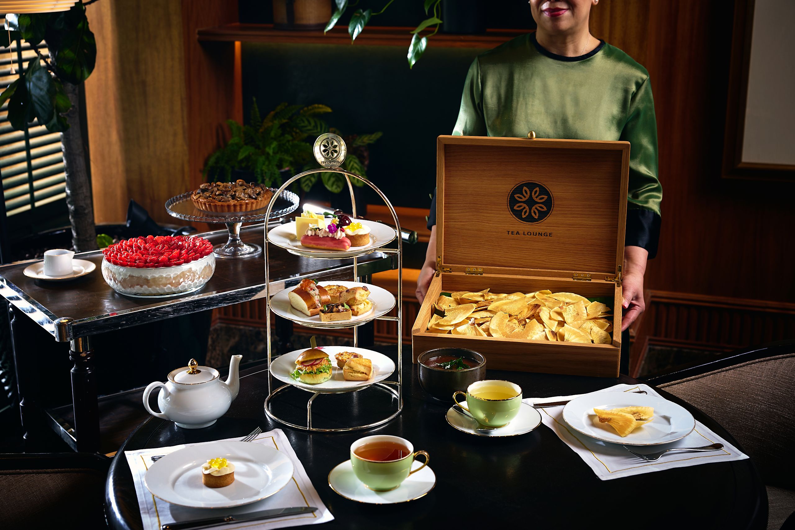 Tea Lounge | Conrad Singapore Orchard