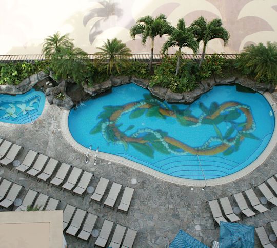 Pools | Hilton Hawaiian Village