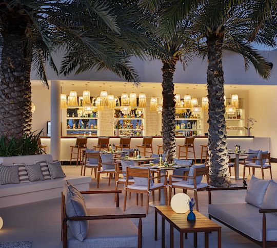 Sunset Beach Lounge | Waldorf Astoria Ras Al Khaimah
