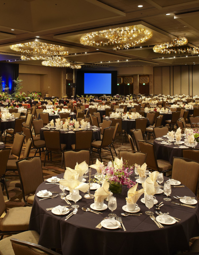 Weddings | Hilton Hawaiian Village