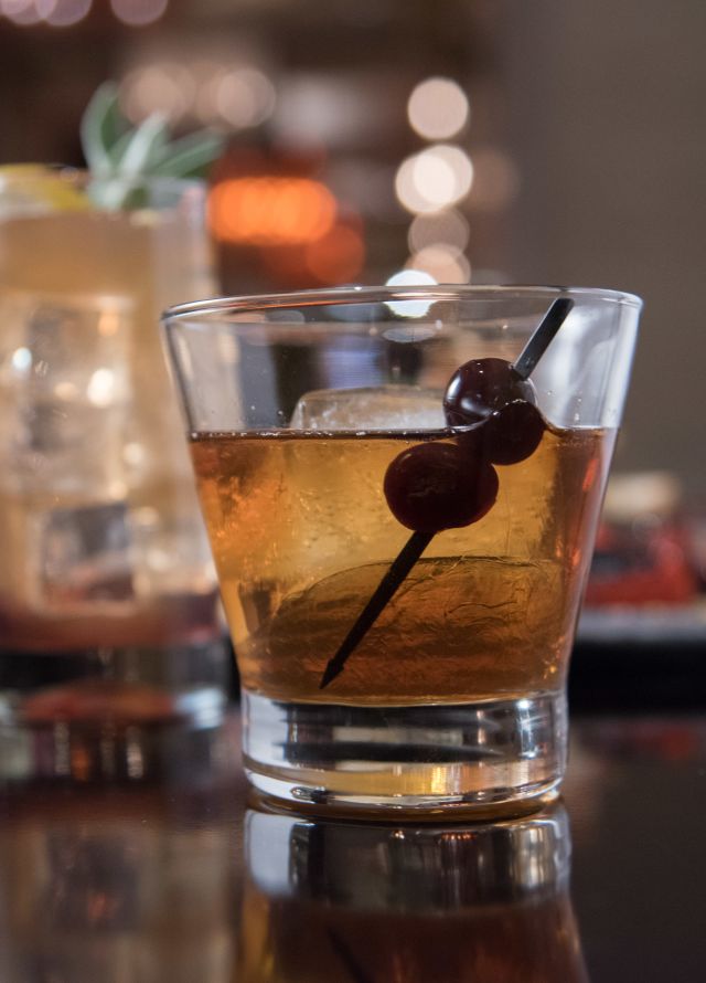 Palmer House, a Hilton Hotel | Dining & Drinks