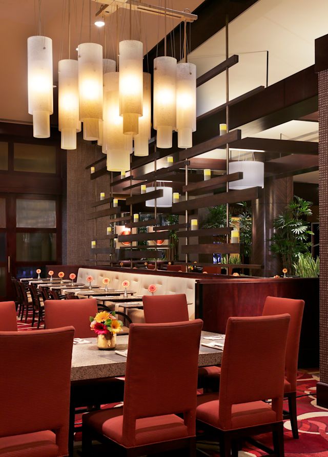 Dining & Drinks | Hilton Americas-Houston