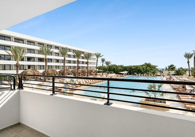 The Rif at Mangrove Beach Corendon Curacao All-Inclusive, Curio by Hilton