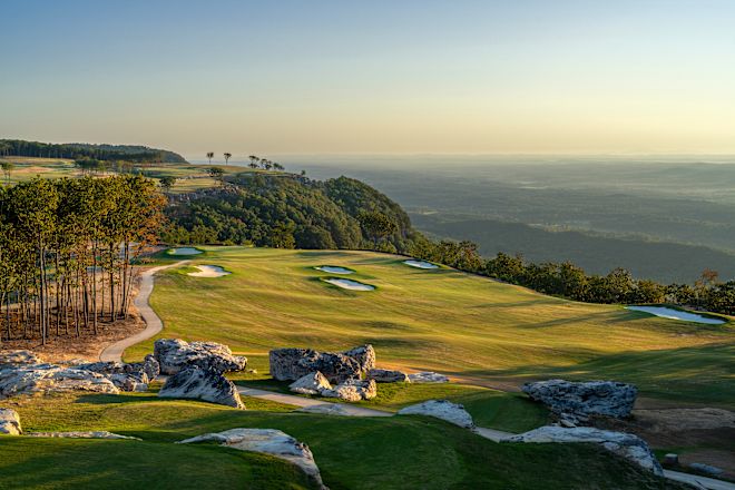 Gallery | Cloudland at McLemore Resort Lookout Mountain, Curio ...