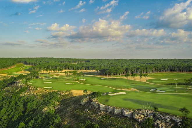 Gallery | Cloudland at McLemore Resort Lookout Mountain, Curio ...