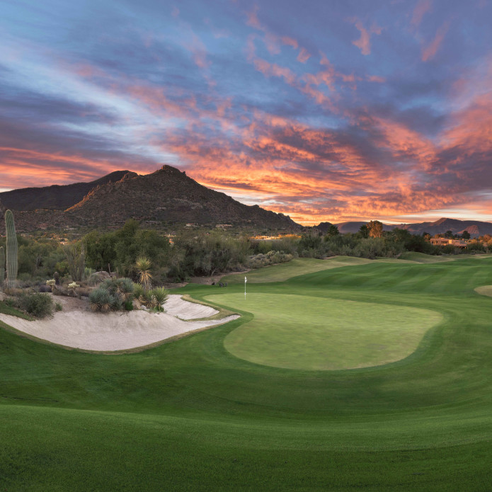 Golf | The Boulders - Curio Collection by Hilton