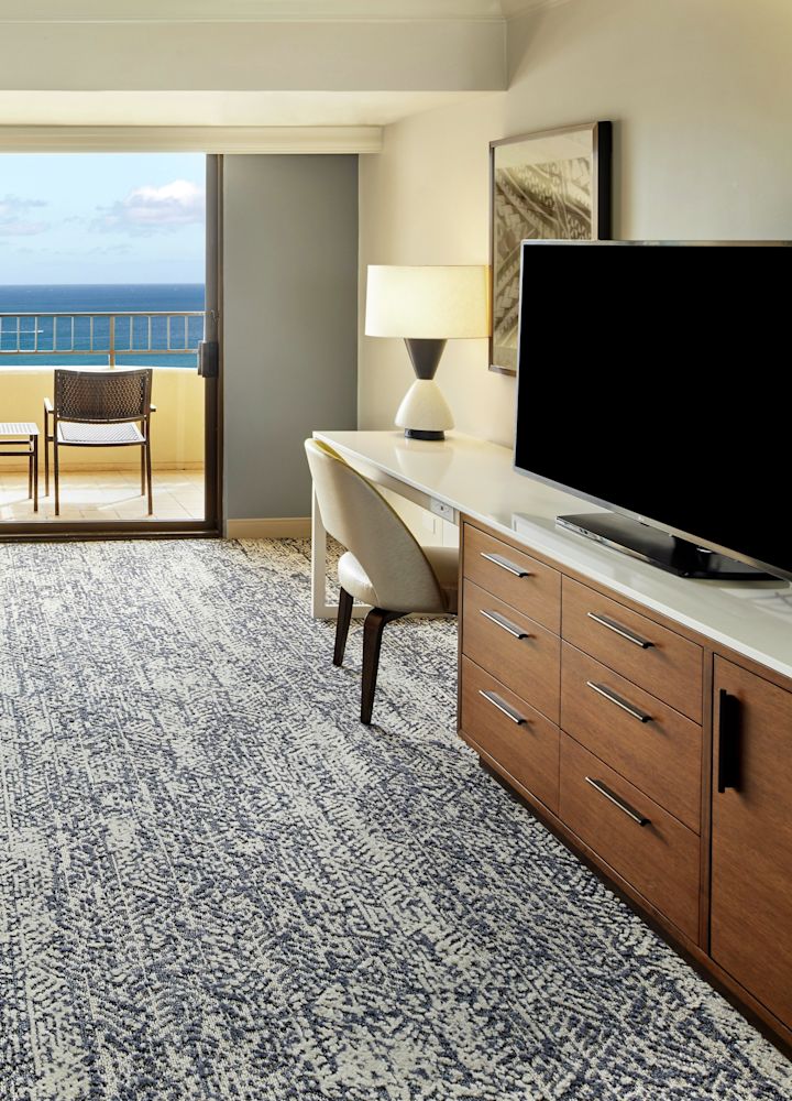 Hilton Hawaiian Village Waikiki Beach Resort - Hilton Official Site