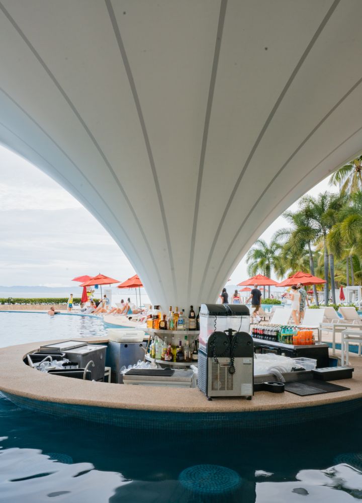 Dining & Drinks | Hilton Vallarta Riviera All-Inclusive Resort in Mexico