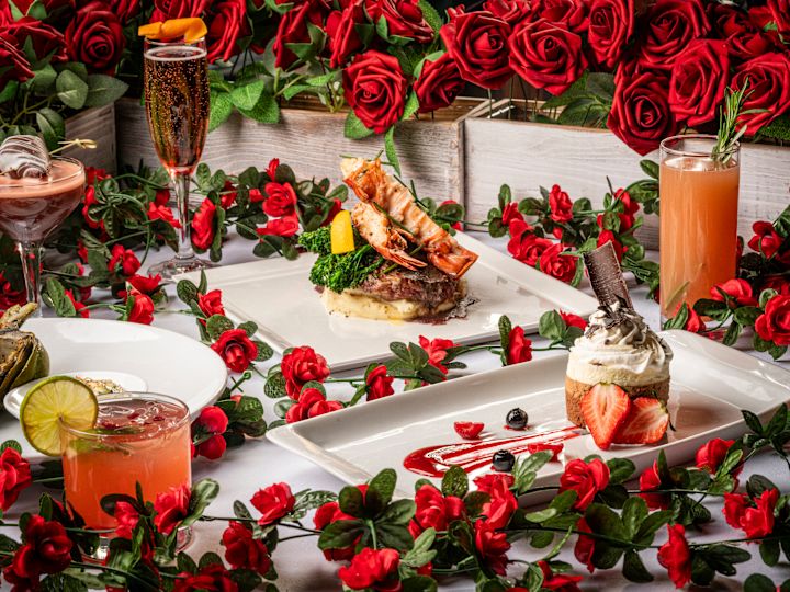 Fireside Bar & Grill | The Inverness Denver