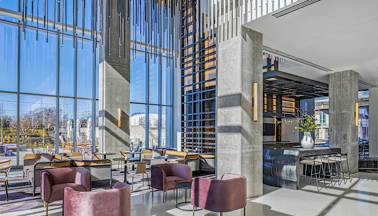 Downtown Atlanta Hotel Photos - Signia by Hilton Atlanta Georgia World ...