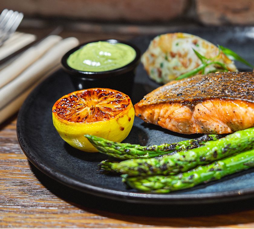 Ribs & Brews | Hilton Dubai Al Habtoor City Luxury Hotel