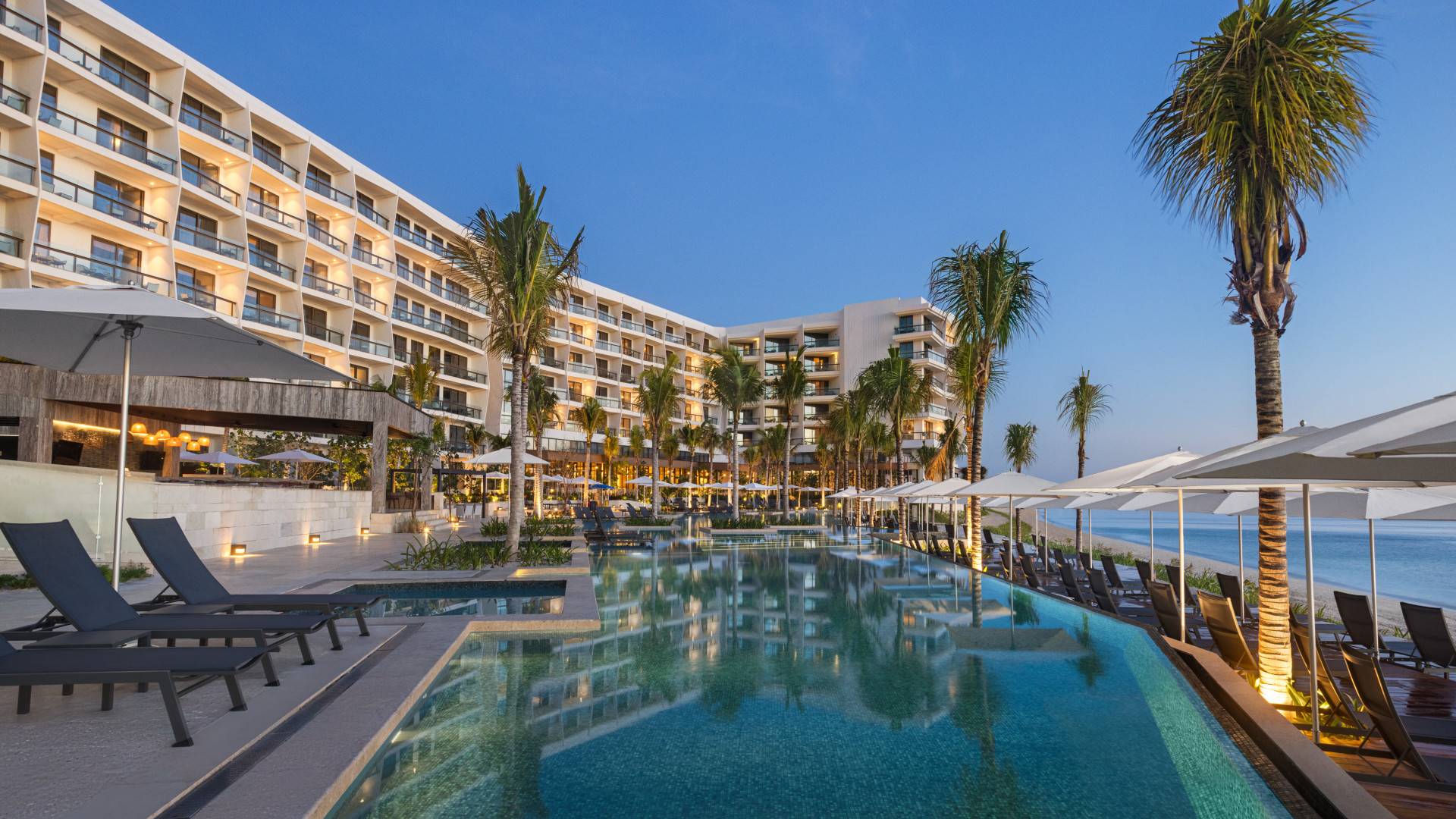 Hilton Cancun, an All-Inclusive Resort - Image Gallery - Photos & Videos